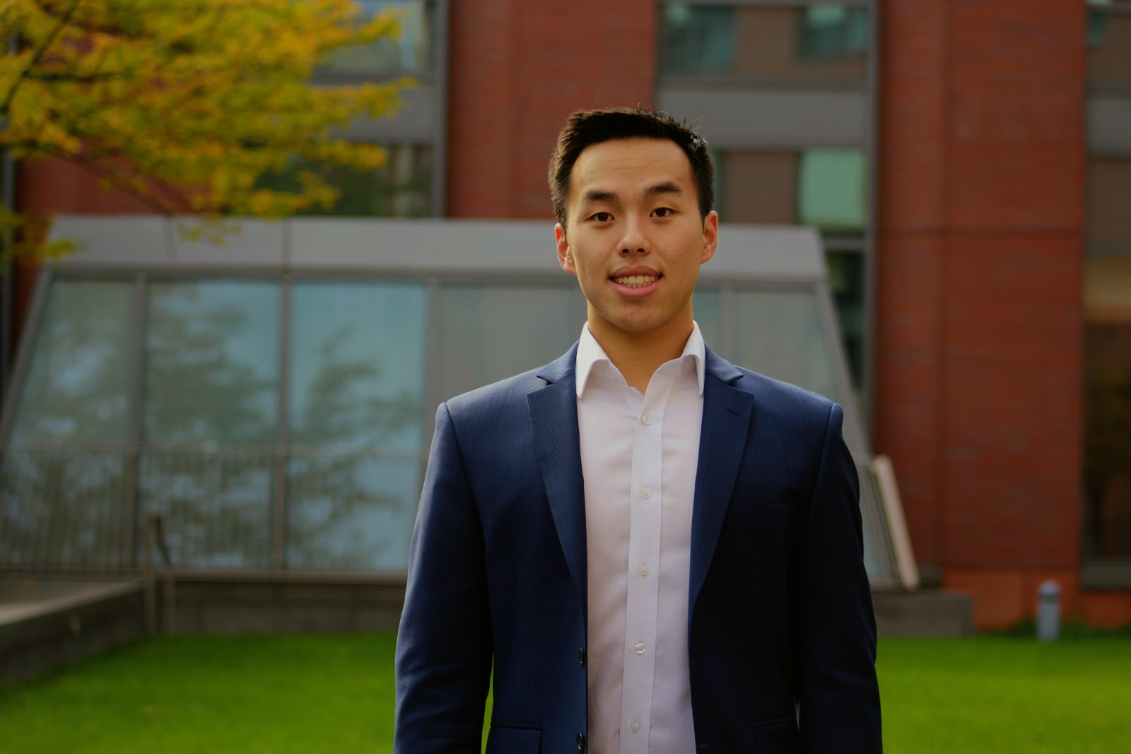 UPenn Grad and Football Player? Introducing Richard – The Lost Canadian